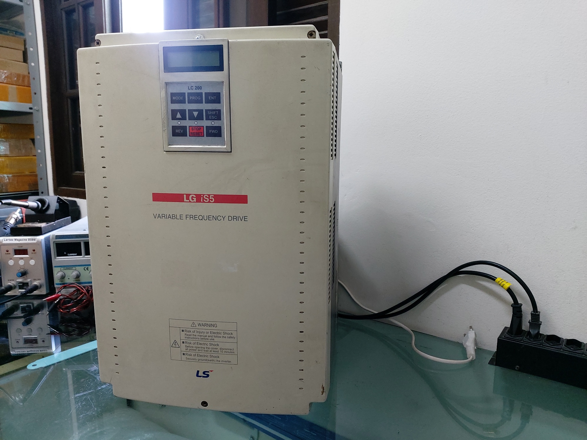 Inversor LG IS5 SV300IS5 40CV 220VCA | Área Industrial 2025